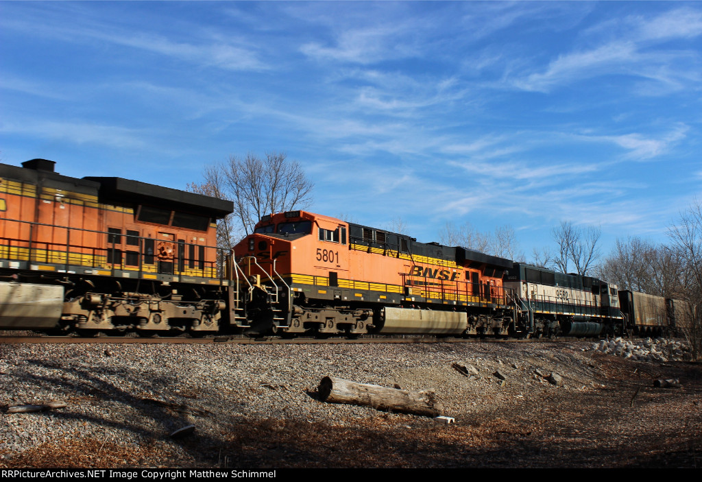 BNSF 5801